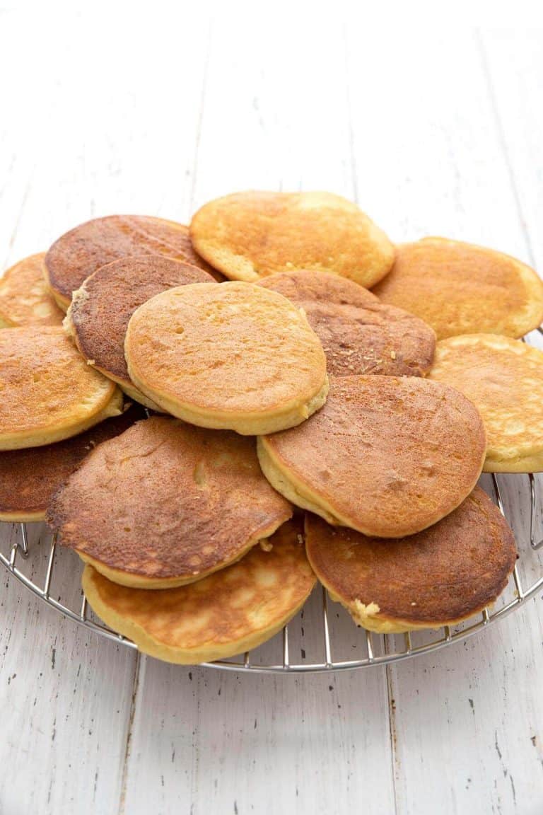 Almond Flour Keto Pancakes - Light and Fluffy!