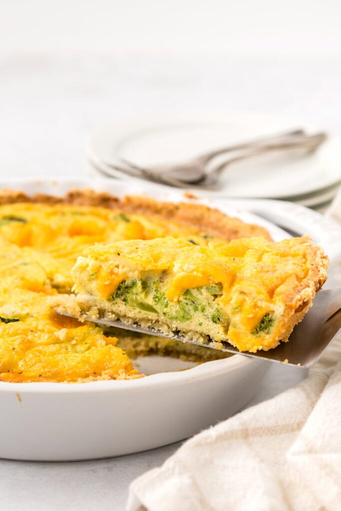 Broccoli Cheddar Keto Quiche - All Day I Dream About Food