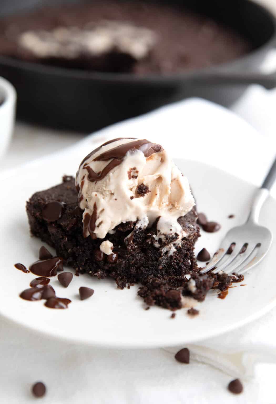 Keto Double Chocolate Skillet Cookie - All Day I Dream About Food