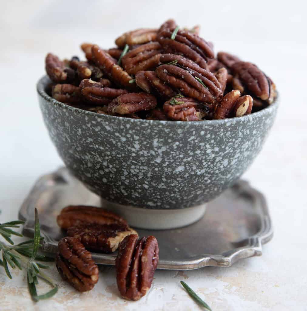 Rosemary Salted Pecans - All Day I Dream About Food