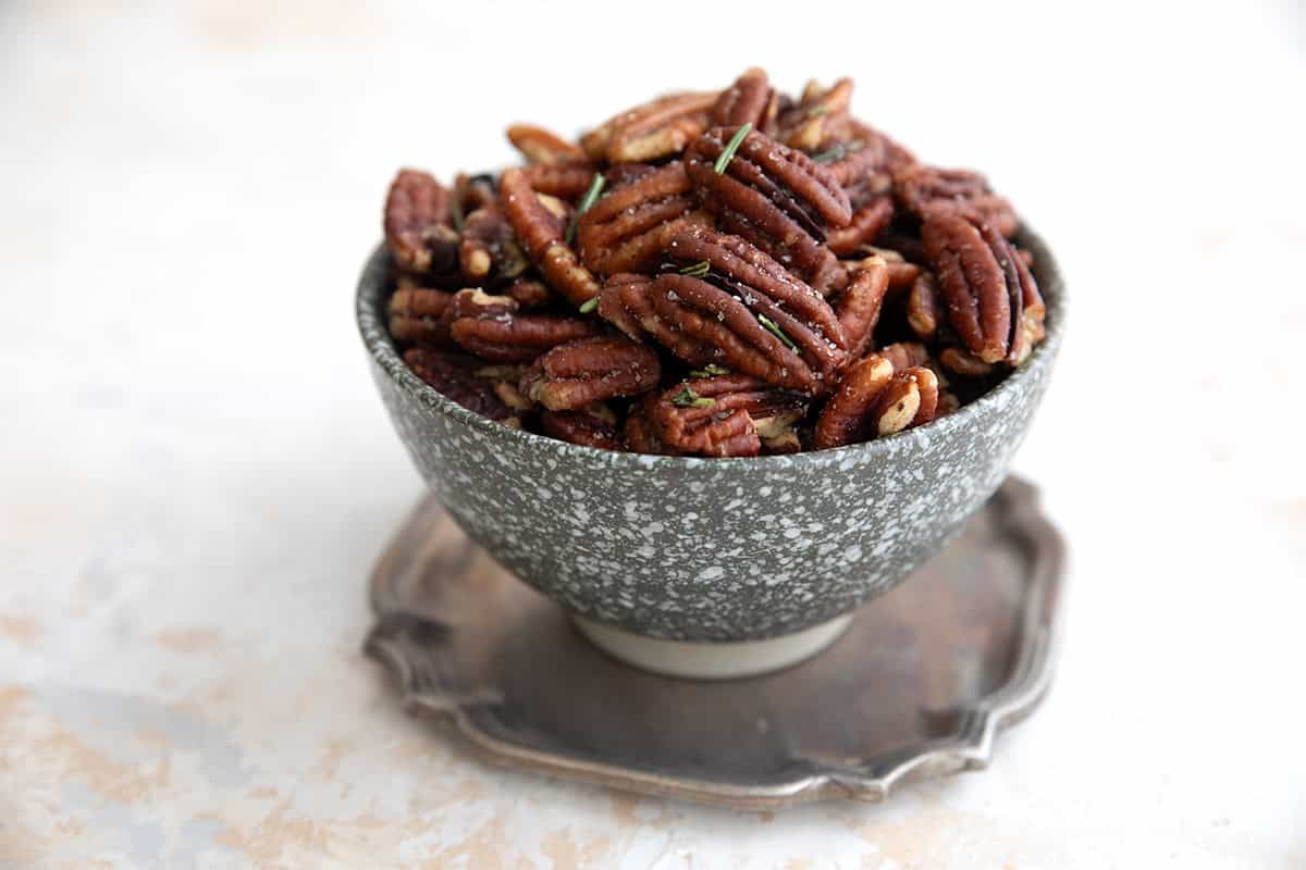 Rosemary Salted Pecans - All Day I Dream About Food